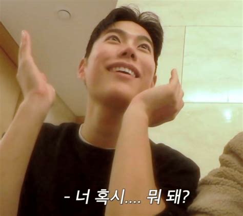 더쿠 스테디로 자리잡은것 같은 작년에 유행한 밈