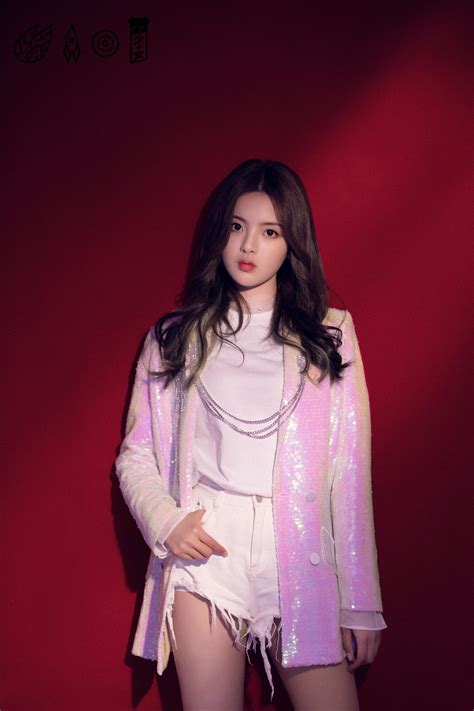 杨超越 堆糖美图壁纸兴趣社区