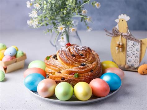 Як працюватимемо та відпочиватимемо у травні 2024 року