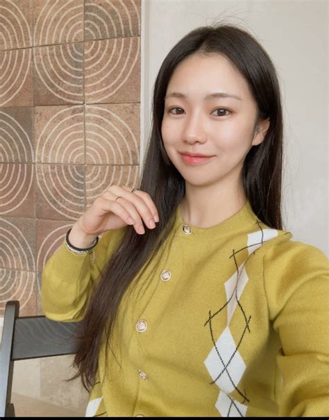 오디샵 그린 아가일 라운드넥 긴팔 니트 가디건