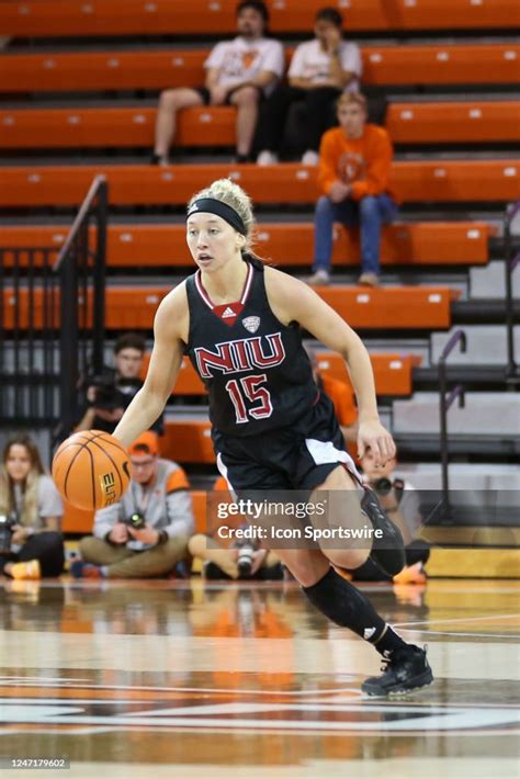 Northern Illinois Huskies Guard Grace Hunter Brings The Ball Up The