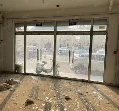 【6图】（速租）位于莲池区永华南大街府河美岸底商出租，面积185平米保定莲池市一中府河美岸清河街商铺商铺租售生意转让出租 保定58同城