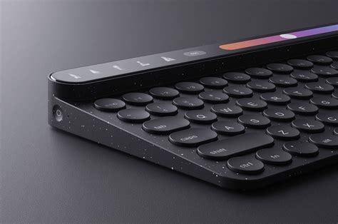 A Touch Panel Gives This Ingenious Keyboard Surprising Apple Touch Bar Inspired User Interface