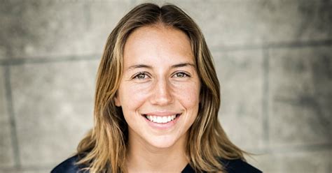 Madeleine Bayon Cliff Diving Red Bull Athlete Page