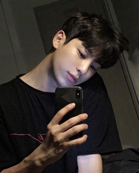 មនុស្សប្រុសមិនអាក្រក់ មនុស្សស្រីមិនស្រឡាញ់