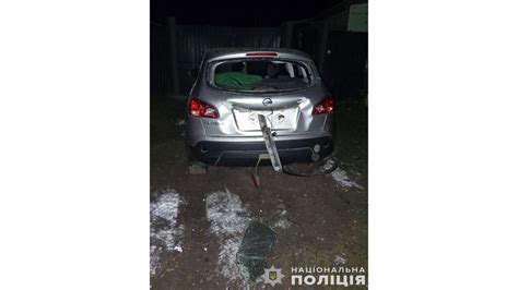 Пошкоджені приватні будинки та авто армія РФ атакувала ударними дронами Чернігівщину