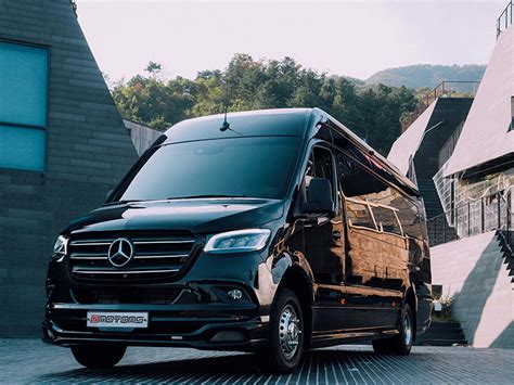 에스모터스 벤츠 스프린터로 럭셔리 캠핑카 시장 개척