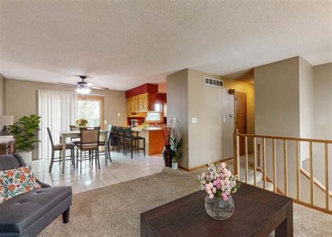 2128 49th Ln Nw Rochester Mn 55901 Redfin