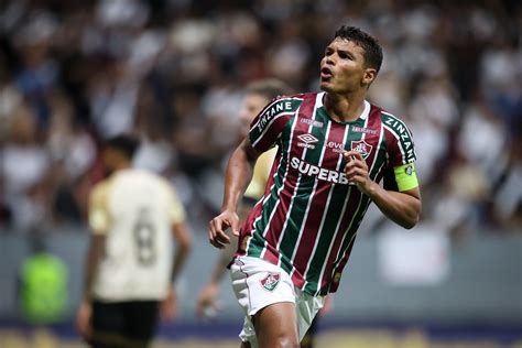 após vitória sobre o vasco thiago silva prevê fluminense mais