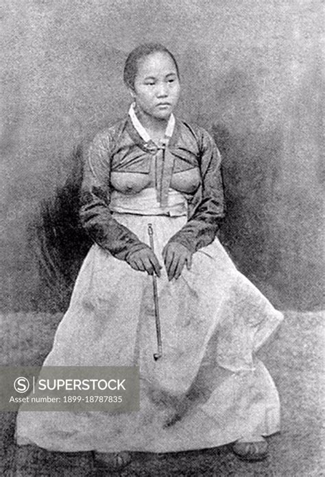 Kisaeng Also Spelled Gisaeng Sometimes Called Ginyeo Were Female Official Prostitutes Or