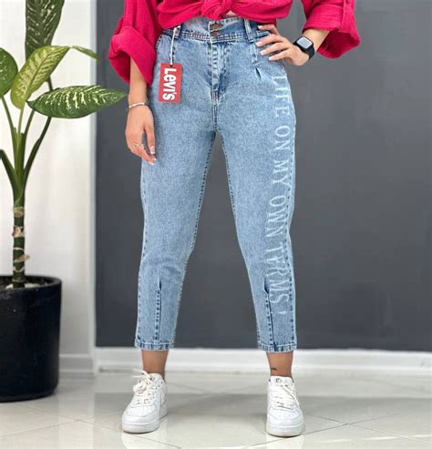 شلوار مام فیت شرکت تولیدی پوشاک بانوان شهبازجین