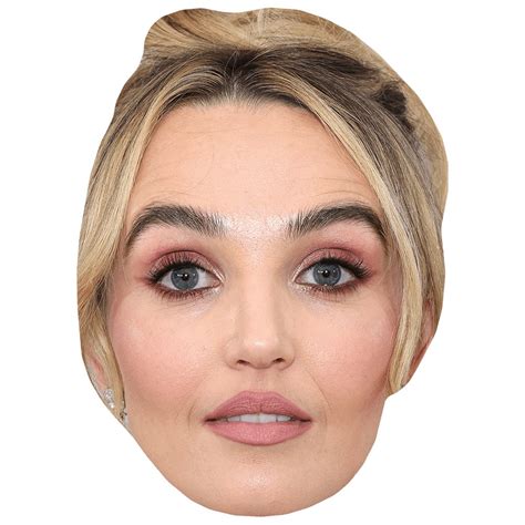 Chloe Fineman Make Up Big Head