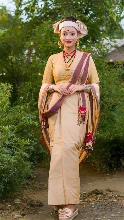 India 🇮🇳 Tai Ahom Ethnic আহোম ชุด เวียดนาม