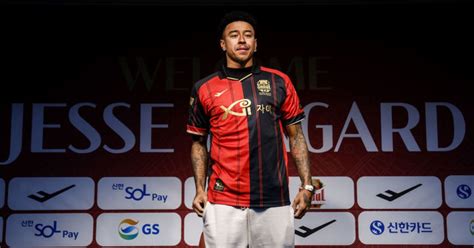 Fc서울 유니폼 입은 린가드