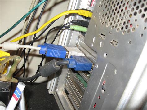 trying to install secondary monitor get clones but can t extand