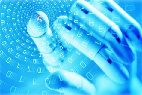 海尔太阳能热水器：专利胎膜定位，卓越保温性能