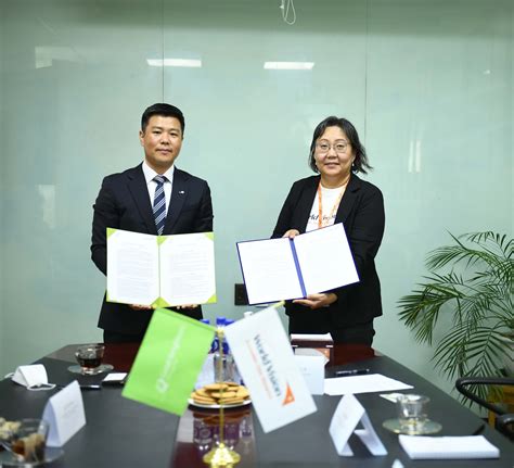 [english Дэлхийн Зөн Монгол World Vision Mongolia