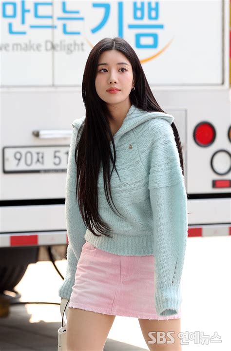 [e포토] 권은비 상큼한 민트 핑크