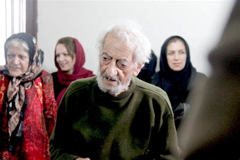 ایسنا دیدار با فتانه ولیدی بانوی هنرمند سنندجی عکاس یاسین شریعتی