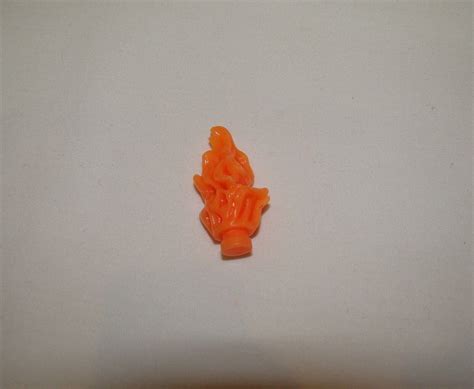 1993 Jurassic Park ~ Command Compound ~ Fire ~ Gate Part Flame Kenner
