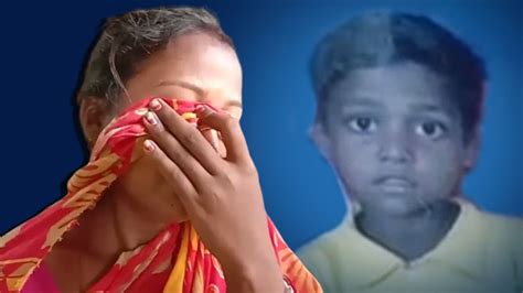 বেঞ্চে বসে পা দুলিয়ে ঘাঁটছিল ফোন বিষধর সাপের একটা ছোবলে প্রাণ গেল শিশুর Bengali News