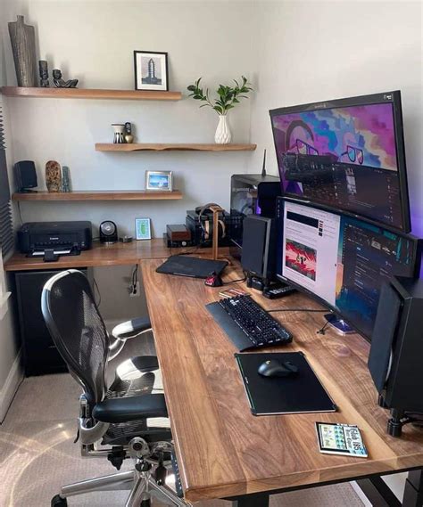 Ultimate Computer Setup Room