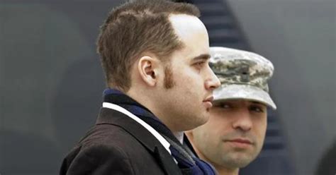 Quién Fue Adrián Lamo El Hacker Vagabundo Que Delató A La Informante