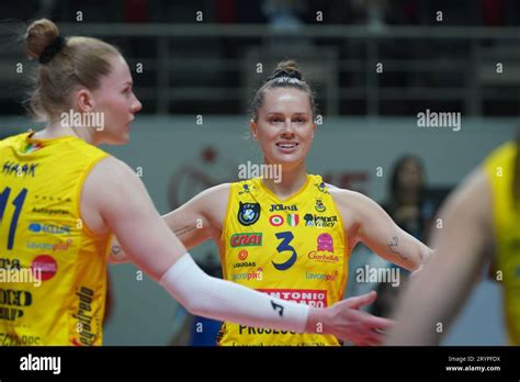 Istanbul Turkiye March Kelsey Robinson Cook In Fenerbahce