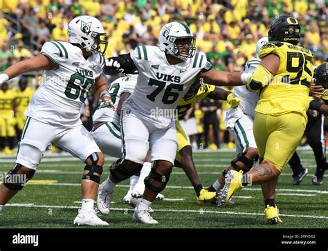 Eugene Or September 02 Portland State Vikings Offensive Lineman