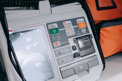 Have You Been Using Your Defibrillator Right A Step By Step Guide Medicare Exel