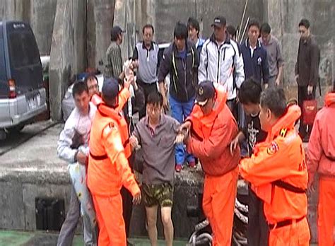 東引海空交通中斷 海巡大雨濃霧惡劣天氣執行後送任務 馬祖日報