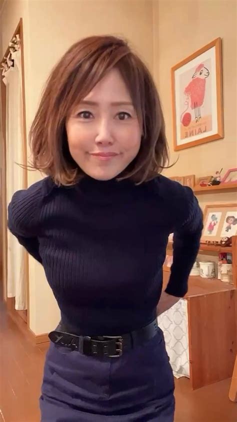 Keico Osuga 【週末だけのお仕事☺︎】 今日の横浜はお日さま元気ね 気温25℃ 朝から暖かいよー♪ もうtシャツ、着ちゃお