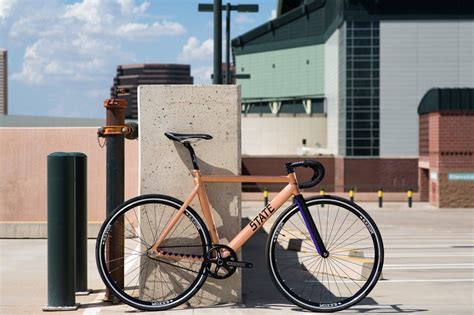 Fixed Gear Bike With Disc Brakes At Patricia Collado Blog