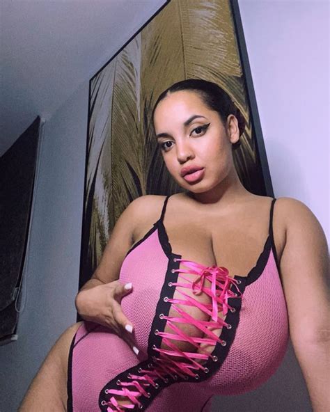 Tw Pornstars Spicyandsweet The Most Liked Pictures And Videos From