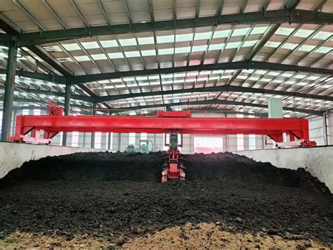 Large Scale Fermentation Turning Organic Fertilizer Turning Equipment