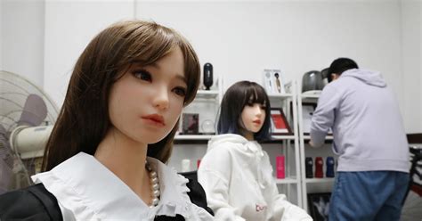 가발인 줄 당겼다가 심장 멎는 줄리얼돌에 놀란 미화원의 호소