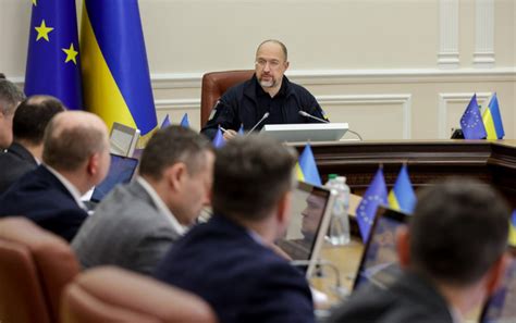 Уряд виділив ще понад 8 млрд грн на будівництво фортифікацій Шмигаль Читайте на Ukr Net