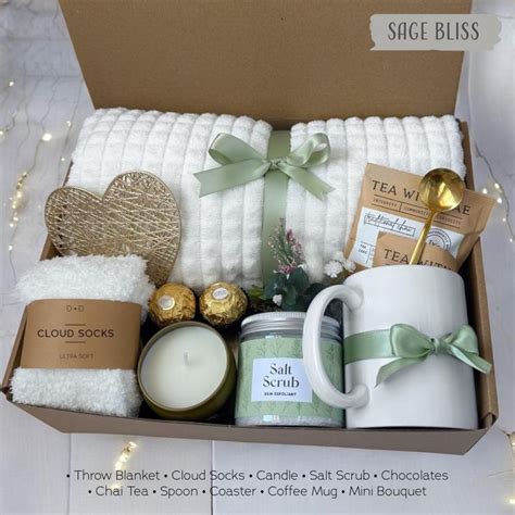 15 Best Engagement T Basket Ideas For Couples Wedding Ideas Artofit