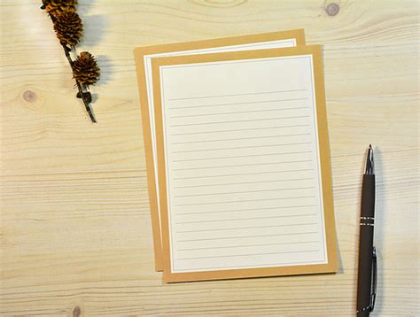 디지털시대와 It 기기의 발달로 이젠 점점 쓸일이 없어진 편지와 편지봉투 때로는 아나로그의 그 정감어린 인간미가 가끔은 그리워 진다 유토이미지 상세페이지