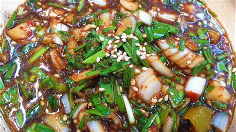 추천밥 한 공기 뚝딱 부추짜박이 이렇게 만드는게 가장 쉽고 맛있습니다 만능 양념장 부추양념장부추짜박이 정말 쉽게 만드는 방법 Youtube