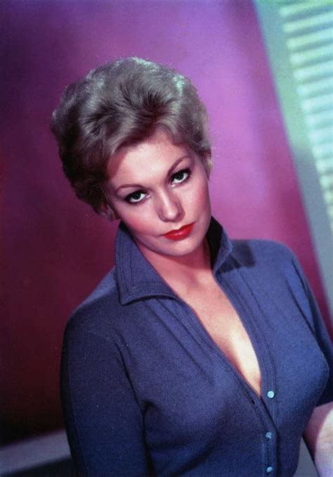 35 Glamorous Photos Of Kim Novak In The 1950s ~ Vintage Everyday