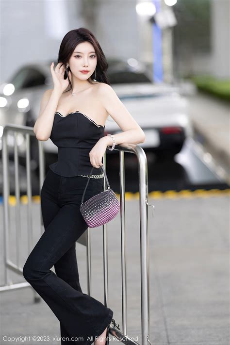 Xiuren秀人网 No6866 Yang Chenchen Yome Hainan Island Travel Photography V2ph