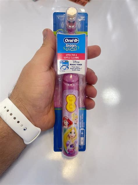 مسواک برقی بچگانه اورال بی Oral B انگلیسی باتری‌دار، مدل پرنسس دیزنی