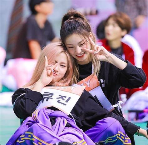 All Itzy Ships Itzy Girls Together Girl Group