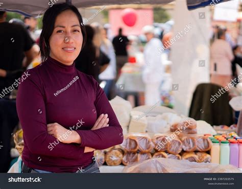 44121 Imagens Fotos Stock Objetos 3d E Vetores De Mulher Colombiana🚬