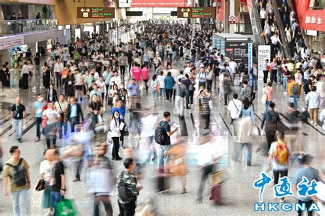 廣交會開幕兩天客流超66萬人次 中企積極攬全球商機 頭條 香港中通社