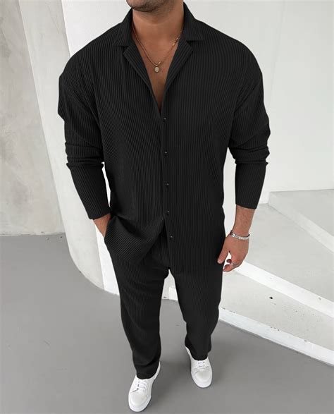 ТВІЙ ДРУГ У СВІТІ ОДЯГУ Стильні комплекти з рубчику які подарують тобі впевненість та