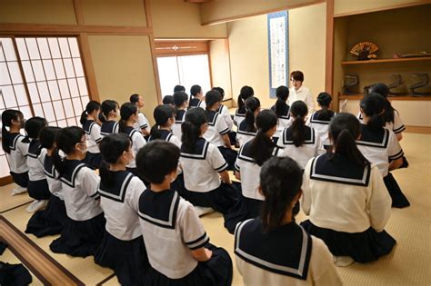 中学1年 礼法 豊島岡女子学園 中学校・高等学校