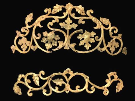 Булган аймгаас олдсон Түрэгийн үед хамаарах язгууртны алтан титмийг Чингис хаан музейд