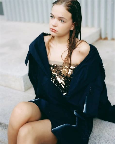 Sofia H ISLA MANAGEMENT